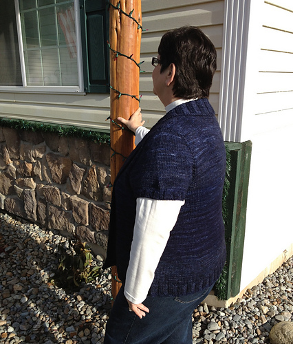 Ravelry: Serra pattern by Laura Aylor