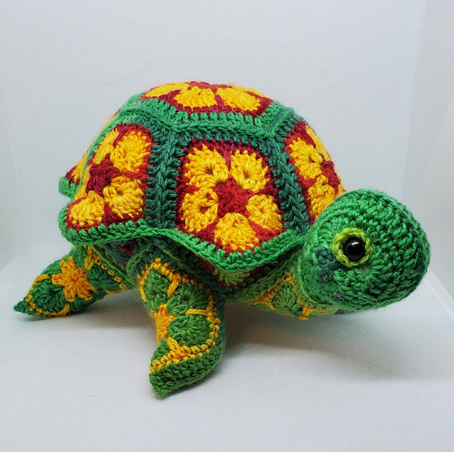 Ravelry: African Flower Box Turtle pattern by Kirsten Hall