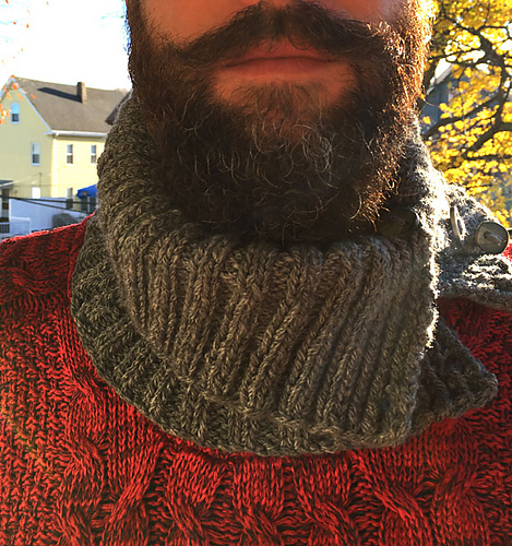 Ravelry: Ribbed and Buttoned Cowl pattern by Sean Riley