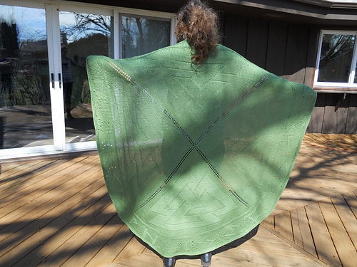 Ravelry: Valknut Blanket pattern by Rachel Warnock