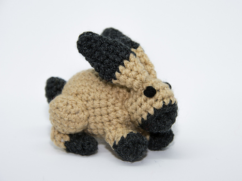 Ravelry: Rowdy Rabbit pattern by Fiona Matters