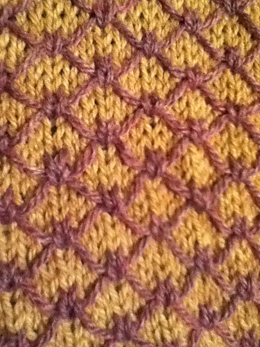 Ravelry: Roiyaru Fusuma Karaginu pattern by Vicki Square