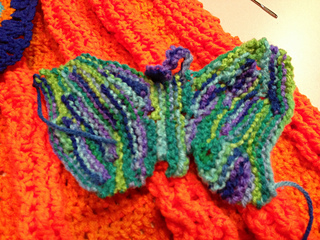 Ravelry: stacycantrell's Yarn-bomb Greek Column for tree or pole