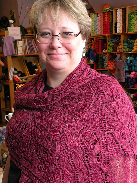 Ravelry: stashaholic's Nefertiti wrap