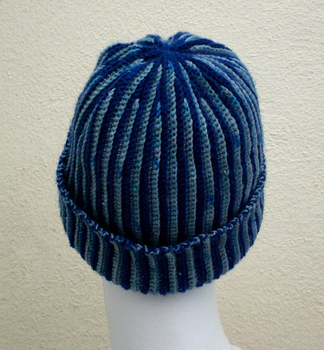 Ravelry: Candy Stripes Hat pattern by Stefanie Bold