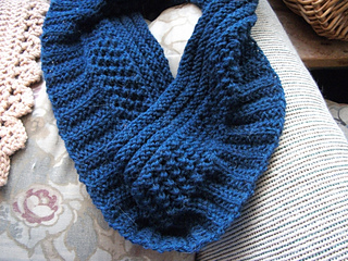 Ravelry: steepndeep's Layer Cake Loop