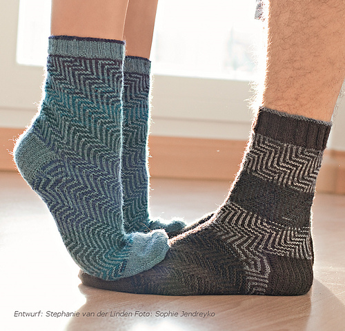 Ravelry: Blau und Braun pattern by Stephanie van der Linden