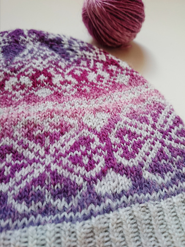 Ravelry: 142-5 Montreal pattern by DROPS design