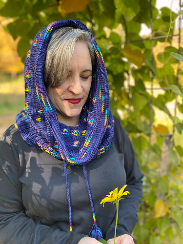 Ravelry: Scattered Flowers Cowl pattern by Stephanie Shiman