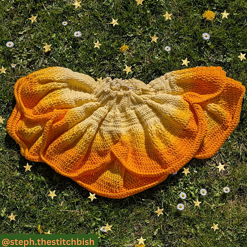 Ravelry: Tulip Fairy Skirt pattern by stephthestitchbish