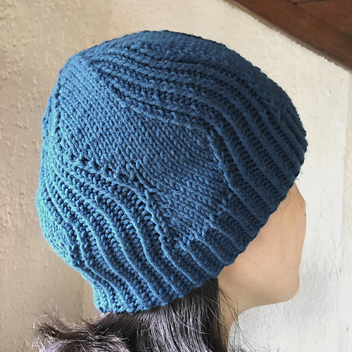 Ravelry: Undulate pattern by Edwina Salang