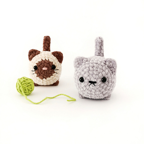 Ravelry: Cat pattern by Fay Lyth