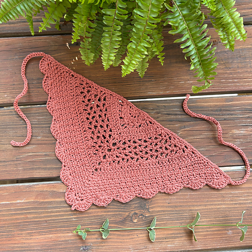 Ravelry: Briar Bandana pattern by Stitchii Crochet