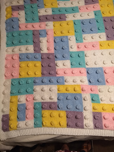 Ravelry: Building Blocks Blanket pattern by Becca Hulme Designs