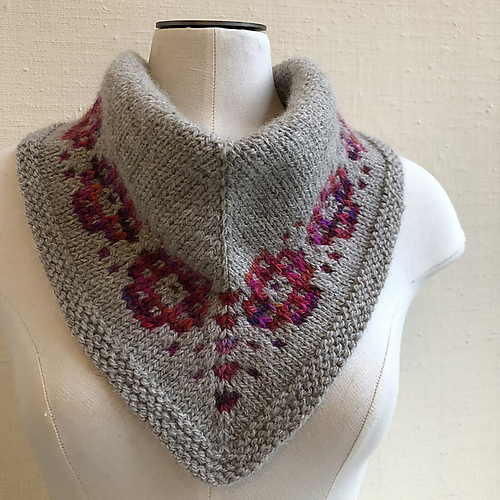 Ravelry: Happy Flowers bandana pattern by Susan Ashcroft