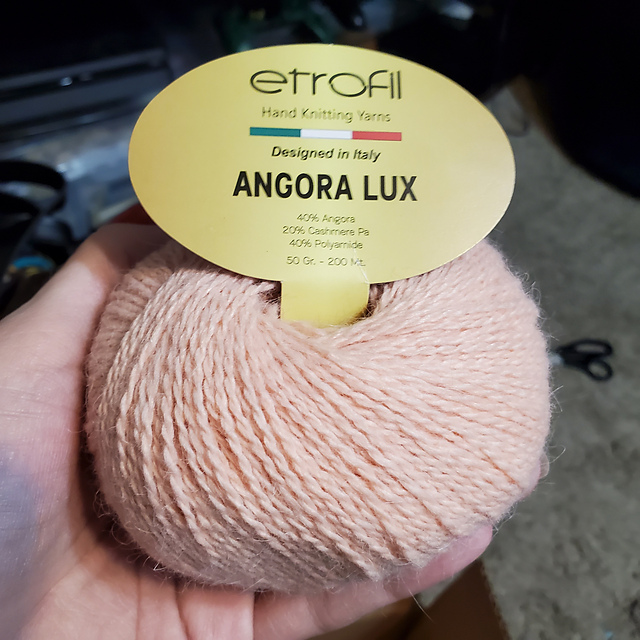 Ravelry: Etrofil Angora Lux