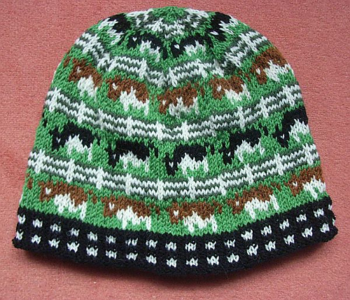 Ravelry: Cow beanie pattern by Sandra Jäger