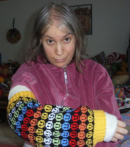 Ravelry: Disarmed-Cheer up cast cozy/Gipsy pattern by Sandra Jäger