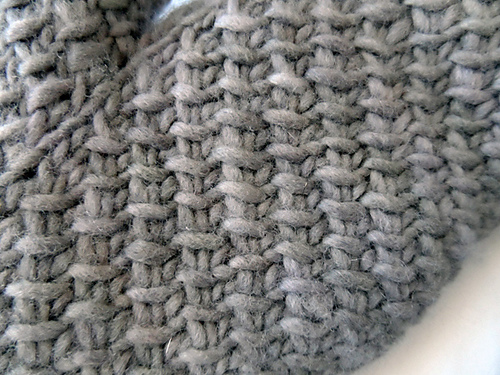 Ravelry: Bella's Mittens pattern by Alice Y. Yeh