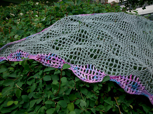Ravelry: Magic Flow Shawl pattern by Heidi Ehlers