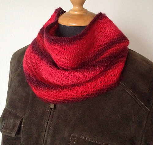 Ravelry: The long and winding row pattern by Susan Ashcroft