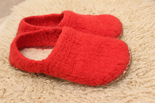 Ravelry: Sassy Slippers - Felted Seamless Shoes pattern by Marianne Mueller