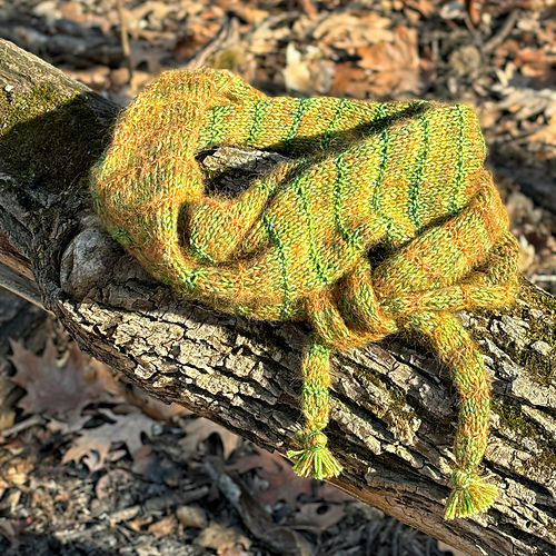 Ravelry: Wisconsin Woods Walking Scarf pattern by Janet Avila