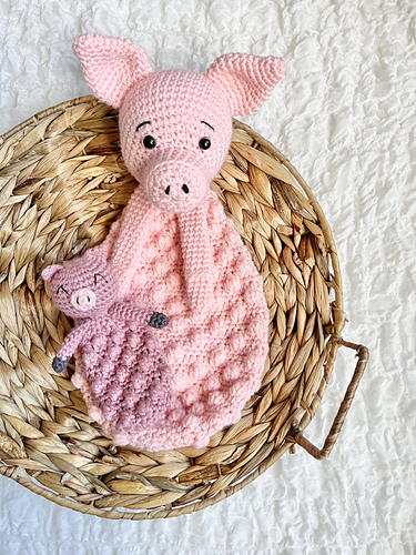 Ravelry: Bitty Pig Buddy pattern by Allie Wasserman