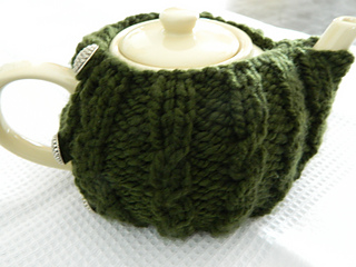 Ravelry: Cable Knit Teapot Cozy pattern by Susan Spatz