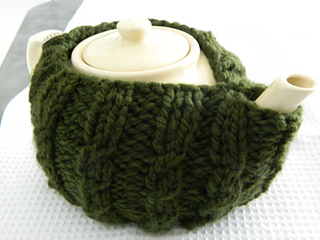 Ravelry: Cable Knit Teapot Cozy pattern by Susan Spatz