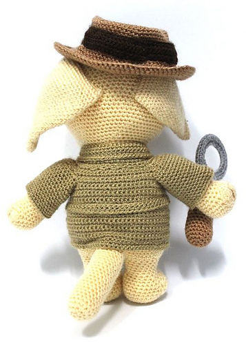 Ravelry: Lucas the detective dog pattern by Gretel Crespo