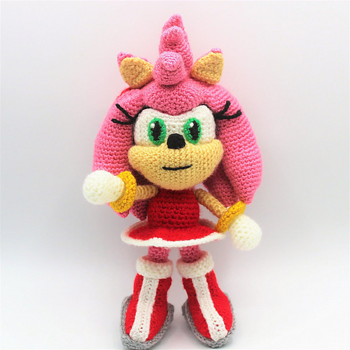 Ravelry: Amy Rose pattern by Gretel Crespo