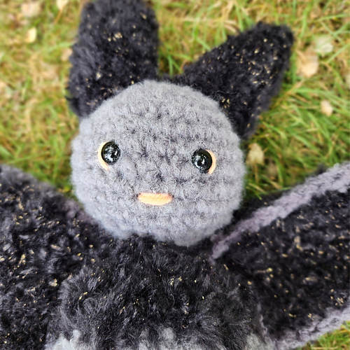 Ravelry: Starry Night Bat pattern by Summer Brunton-Elliott