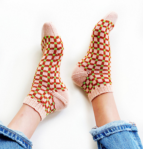 Ravelry: Cuff Club Volume 1 pattern by Summer Lee