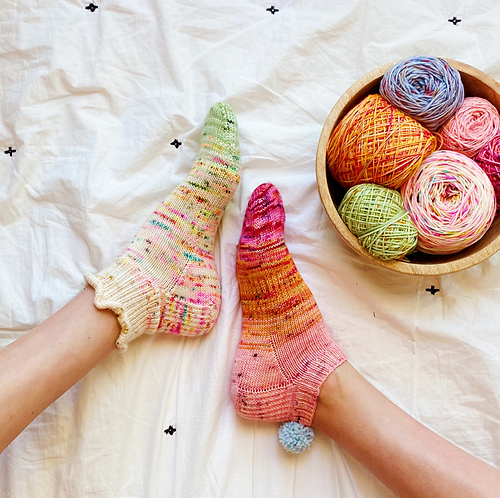 Ravelry: Shorty Sock Set pattern by Summer Lee