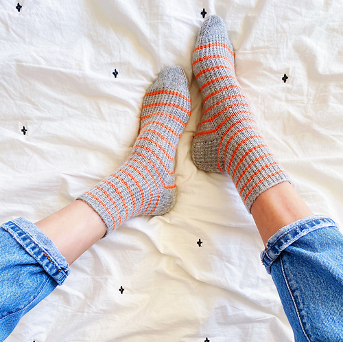 Ravelry: Hello Sailor Sock Set pattern by Summer Lee