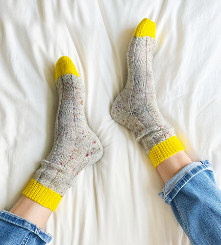 Ravelry: Wide Rib Sock Set pattern by Summer Lee