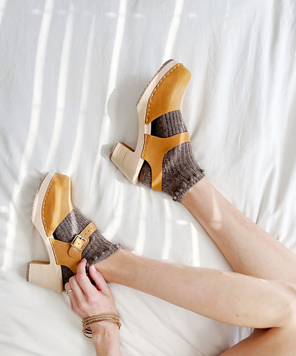 Ravelry: Classic Bobble Sock Set pattern by Summer Lee