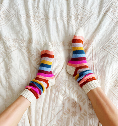 Ravelry: The Slouch Sock Set pattern by Summer Lee