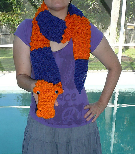 Ravelry: Gator Scarf pattern by Amber