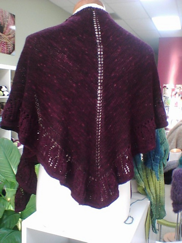 Ravelry: Princess Ruffles Shawl pattern by Vera Sanon