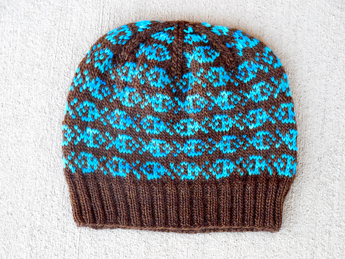 Ravelry: Fish beanie pattern by Sandra Jäger