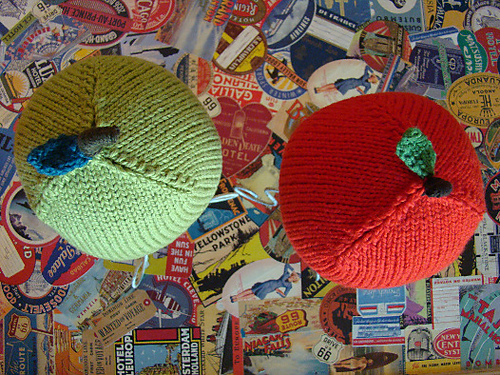 Ravelry: Apple Hat pattern by Susan B. Anderson