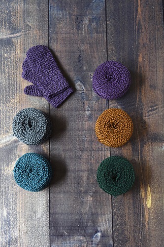 Ravelry: Counting Ridges Mittens pattern by Susan B. Anderson