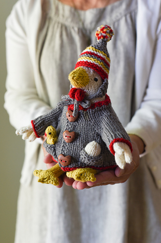 Ravelry: Mother Hen pattern by Susan B. Anderson