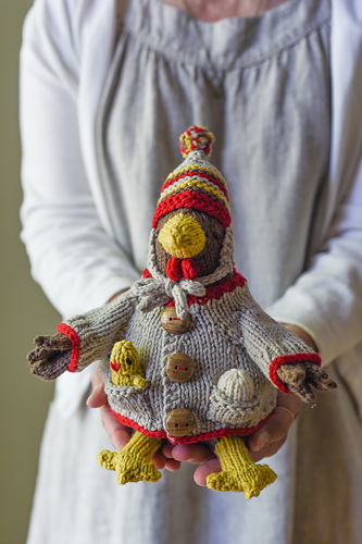 Ravelry: Mother Hen pattern by Susan B. Anderson