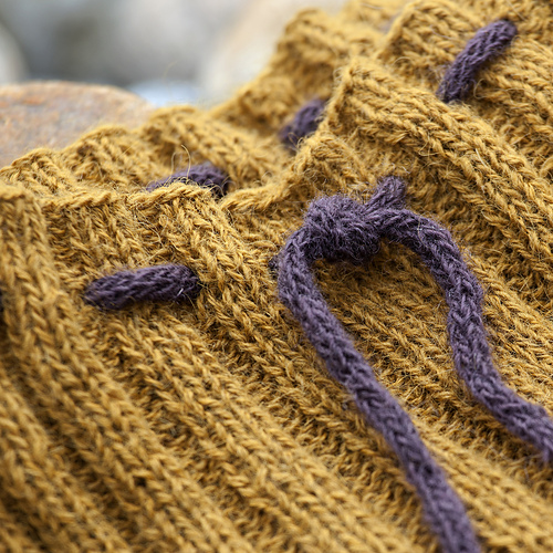 Ravelry: Oskar pattern by Susie Haumann