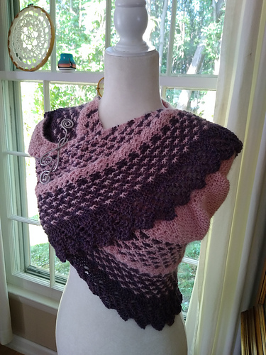 Ravelry: Spring Blossom Shawl pattern by Kylie Hall as Homeon15acres