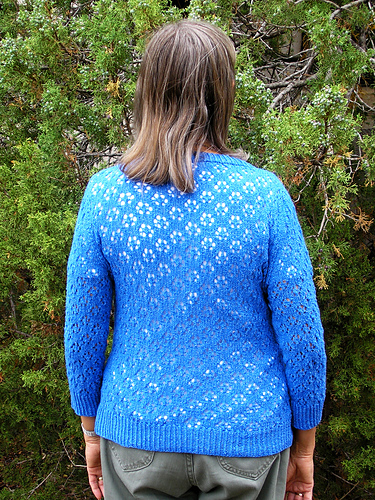 Ravelry: Springfield pattern by Annamária Ötvös (11wildswans)