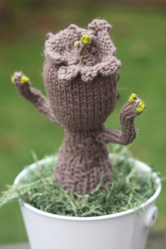 Ravelry: Baby Groot pattern by Meghan Munro